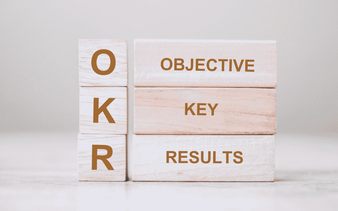 KPI vs OKR คืออะไร ต่างกันอย่างไร เข้าใจก่อนเลือกใช้